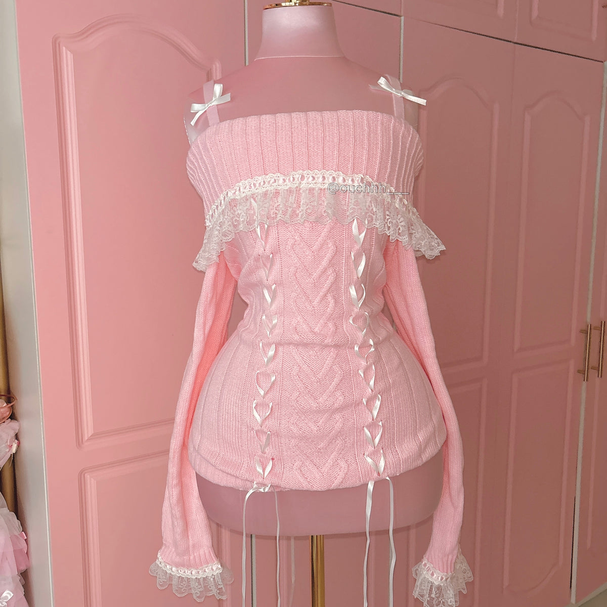 Cable Knit Ribbon Lace up Handmade Sweater (Pink)