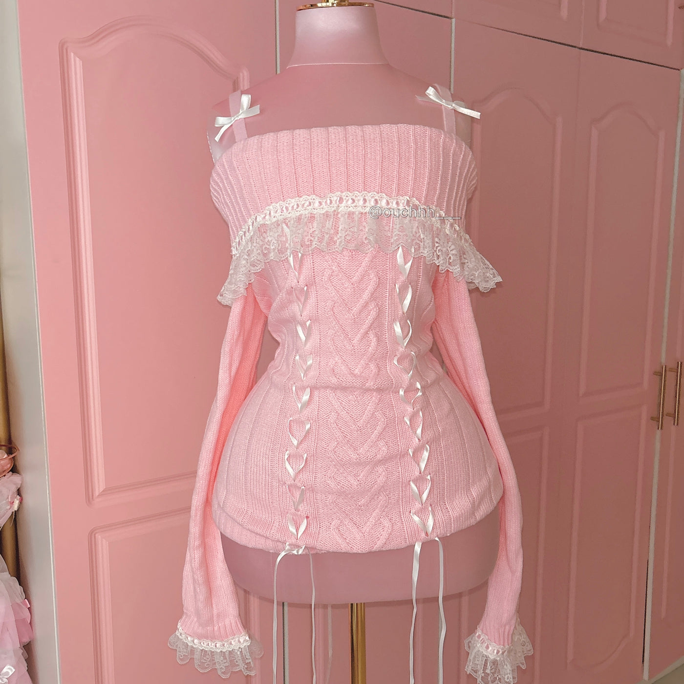 Cable Knit Ribbon Lace up Handmade Sweater (Pink)